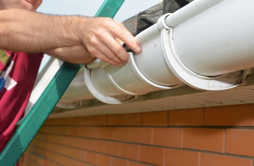 Decisions to Make When Replacing Your Gutters - Advantage Construction