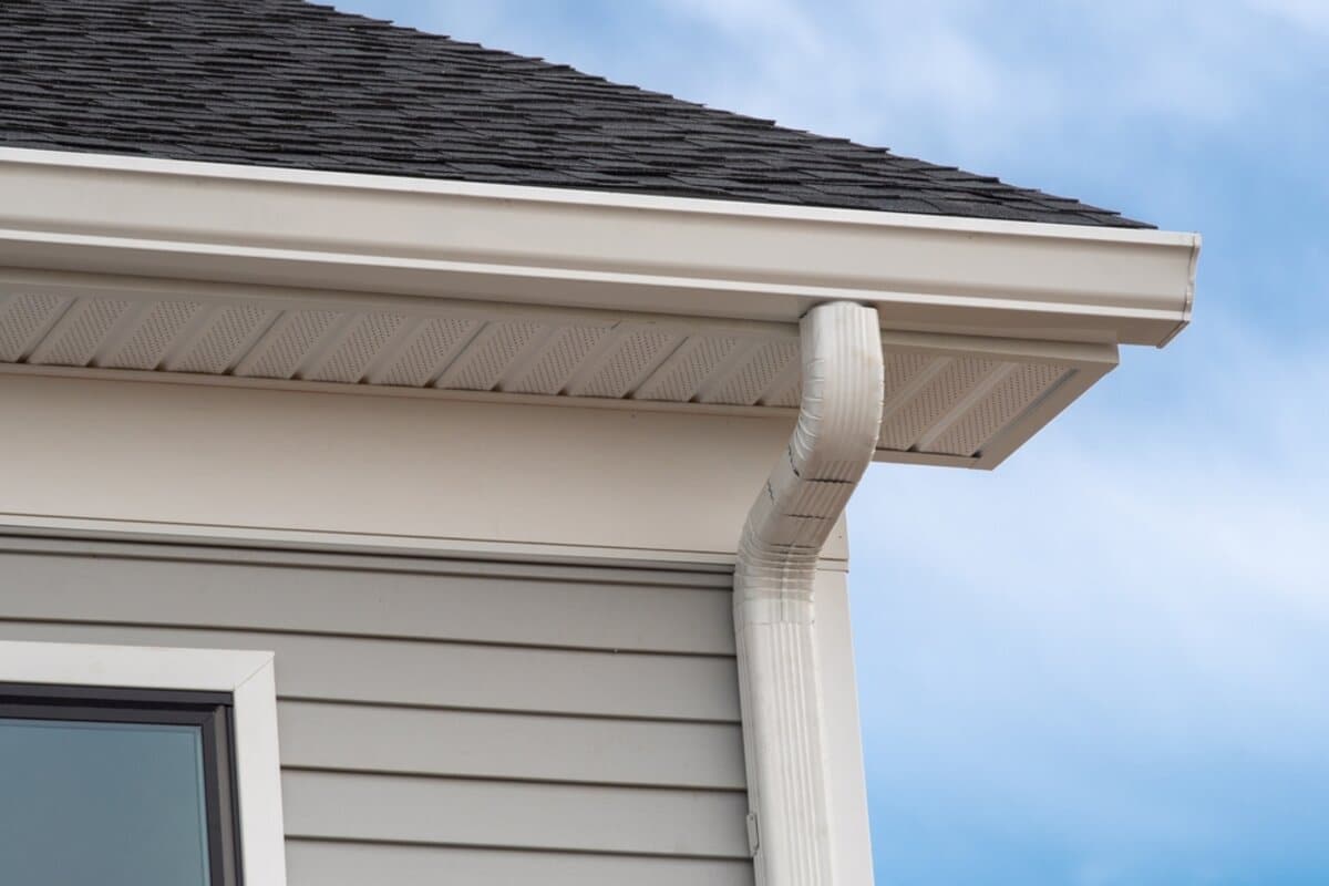 Seamless Gutters Becker